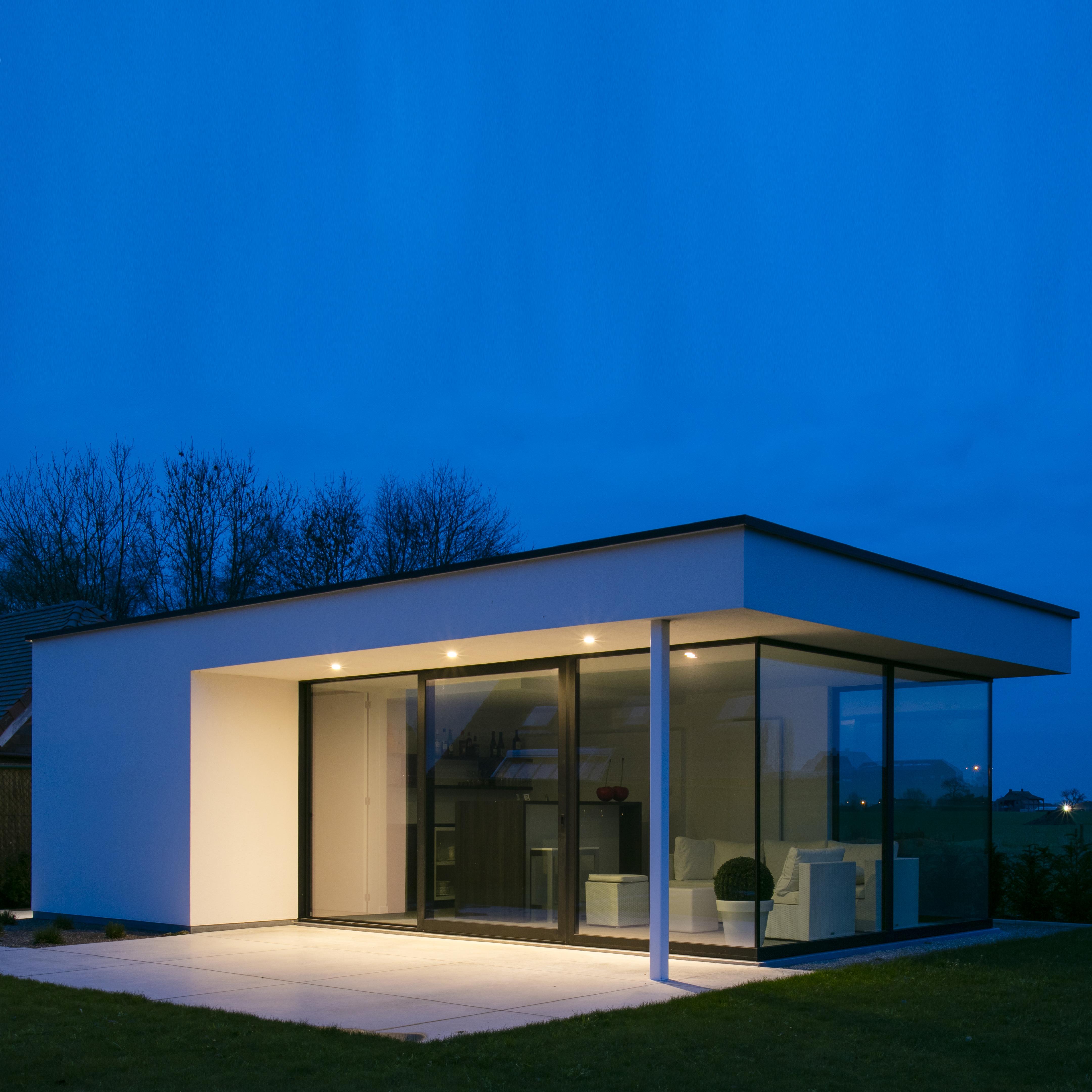 Pixo - Ceiling - Brick in the Wall