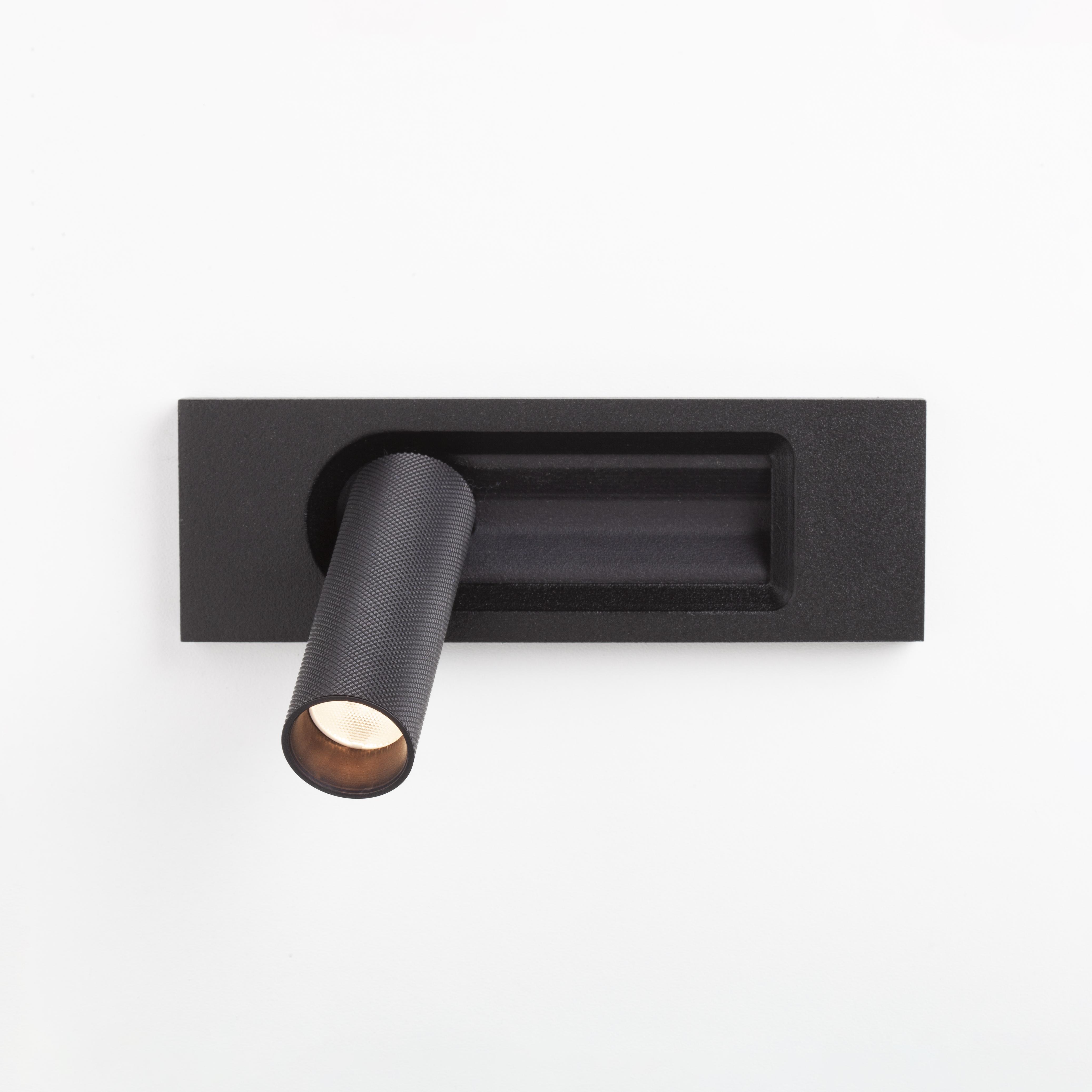 Bedside dock - 200cent - Brick in the Wall